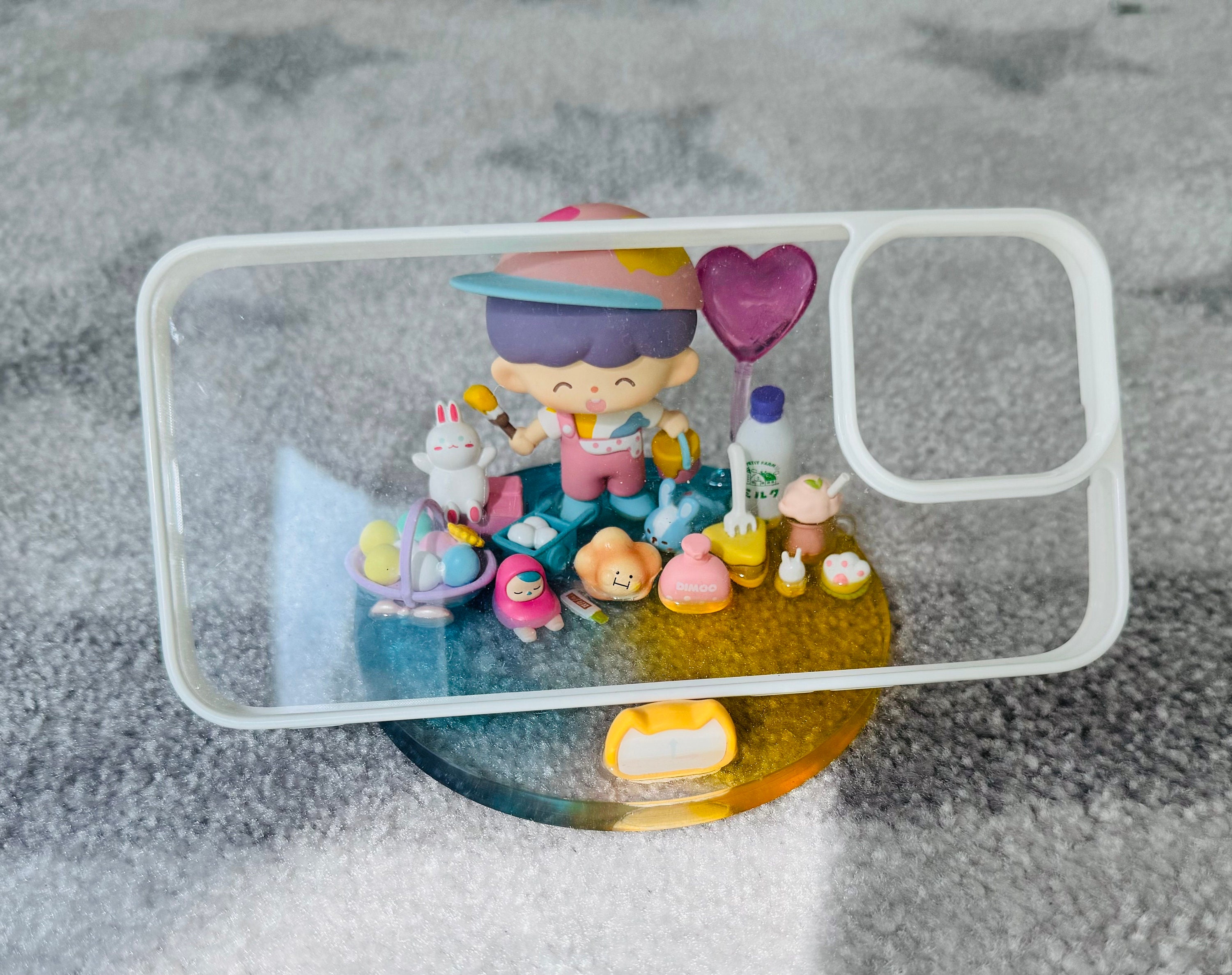 Limited Edition Genuine Zzoton Blind Box Toy Phone Stand，phone Holder ...