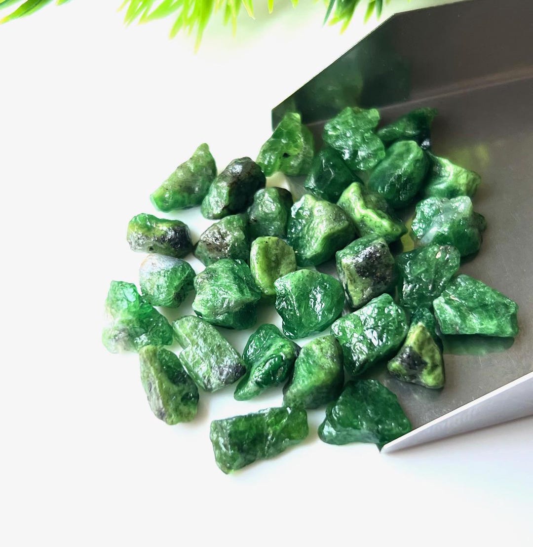 30 AAA Natural Tsavorite Garnet Rough Stones, 8-10mm, Jewelry Making - Etsy