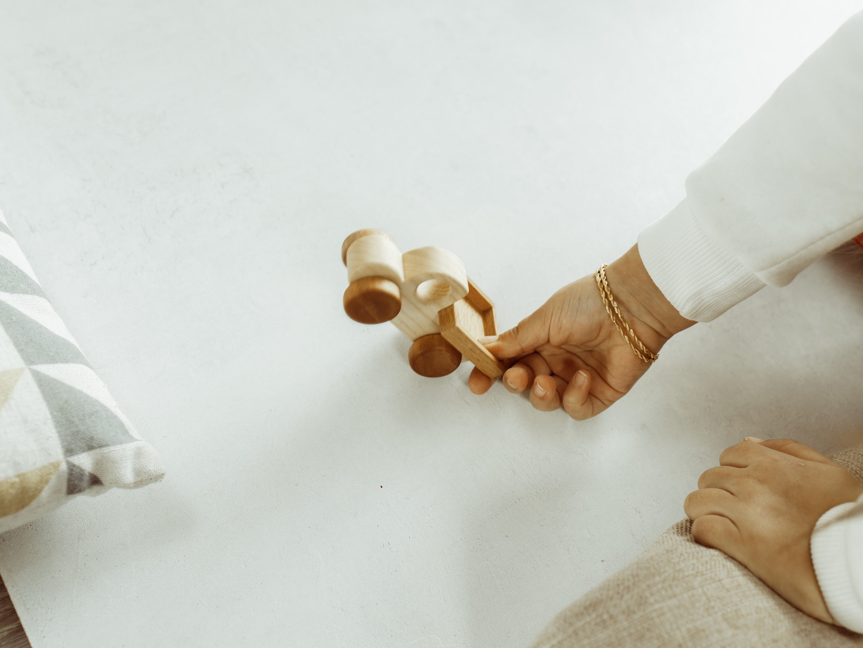 Wooden Toy Pickup Truck Colorless Natural Solid Wood Paintable Baby ...