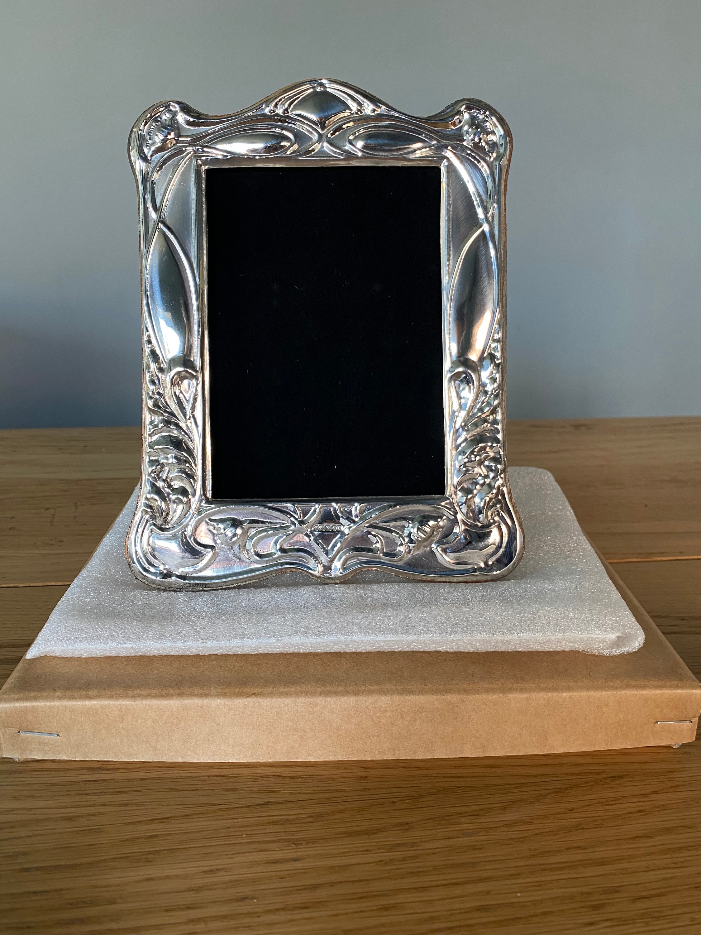 Solid Silver Photograph Frame. Art Nouveau Style. Picture Size 6x4 ...