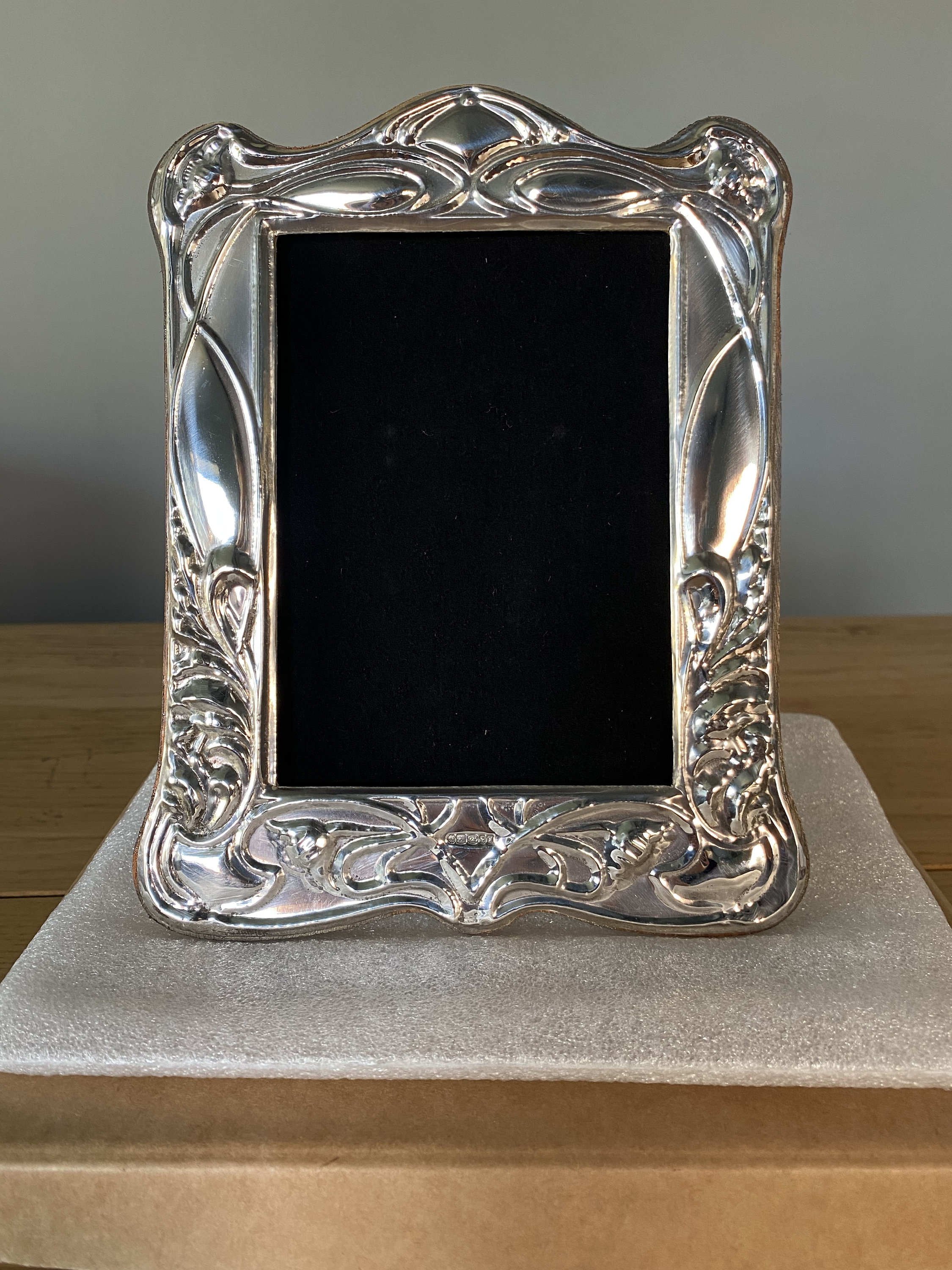 Solid Silver Photograph Frame. Art Nouveau Style. Picture Size 6x4 ...