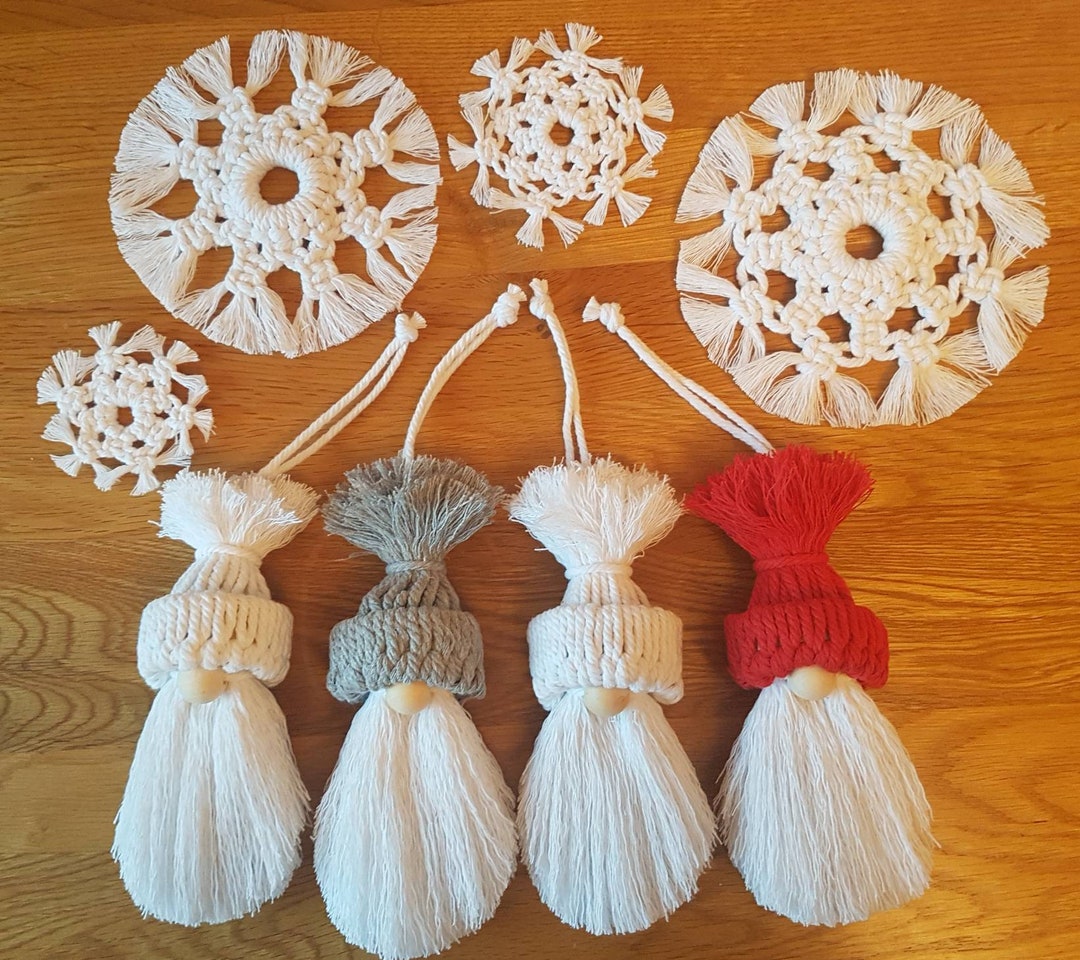 Gnomos navideños / Gonks navideños / Macrame Gnome / Decoraciones ...