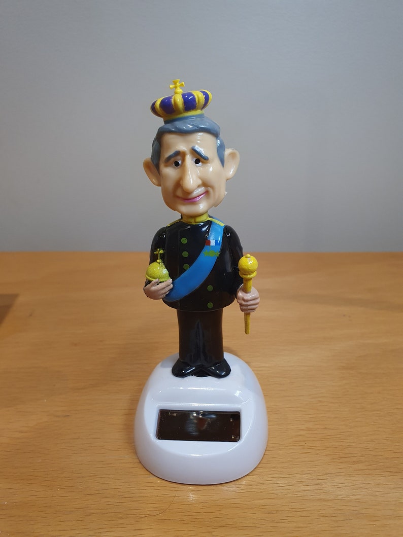 Dancing King Charles III Solar Pal Height 5"/12.5cm LAST FEW Remaining ...