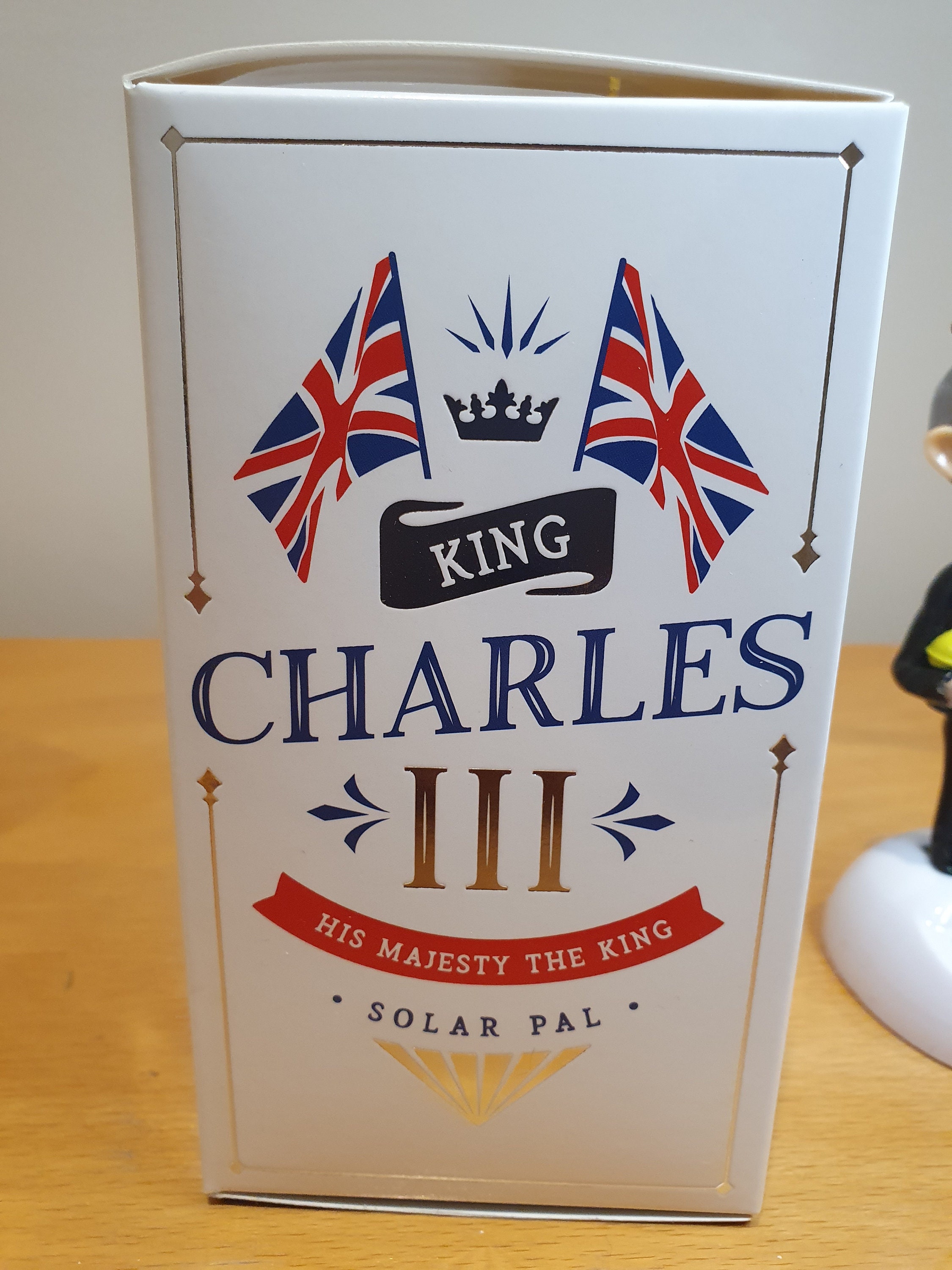 Dancing King Charles III Solar Pal Height 5/12.5cm LAST FEW Remaining ...