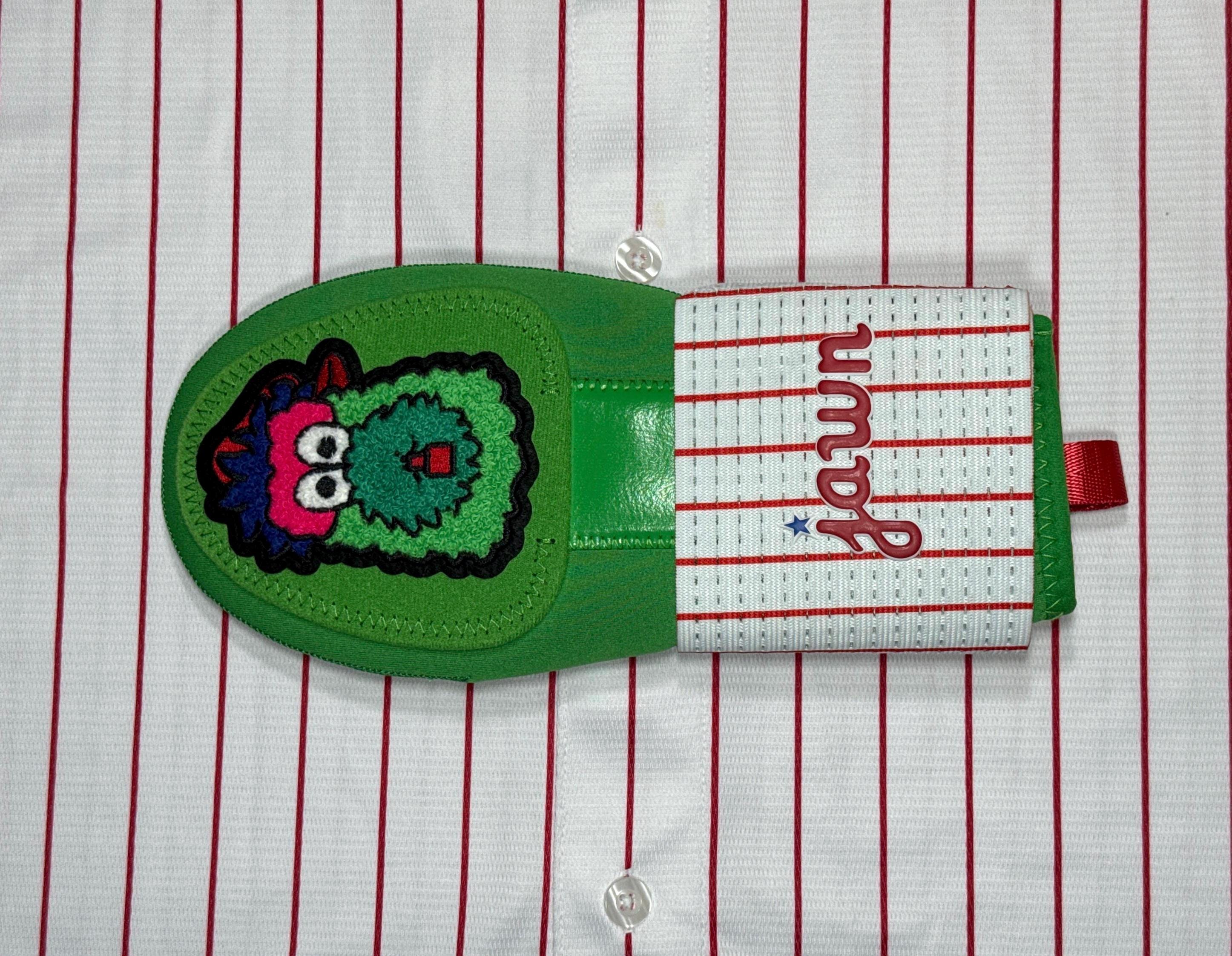 Philly Phanatic Sliding Mitt - Etsy