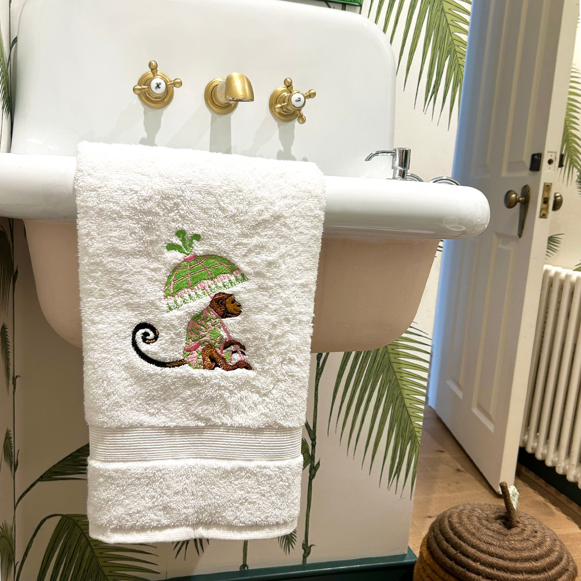 Personalized Cute Monkey Bathroom Towel Design, Luxury Embroidered Jungle Theme Hand Towel ...