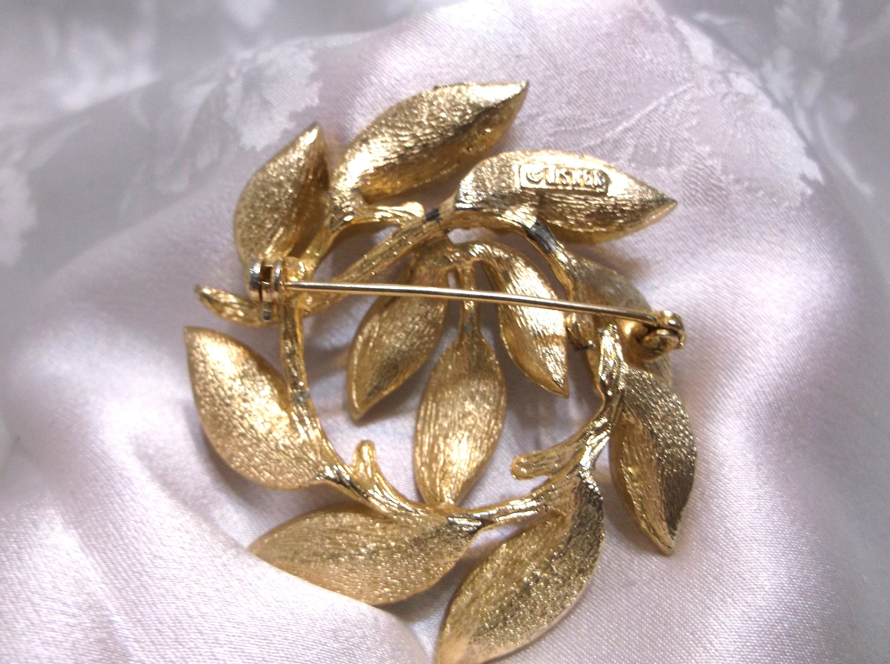 Vintage Lisner Gold Tone Brushed Leaves Brooch Pin - Etsy