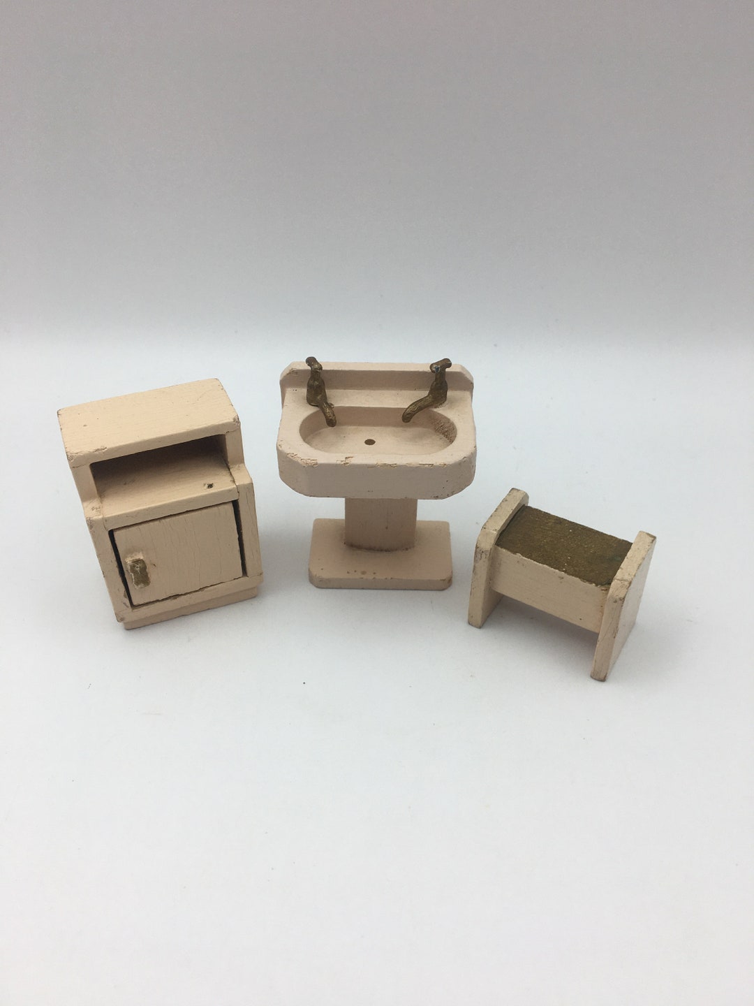 Vintage Dol Toi Dolls House Bathroom Sink, Cupboard & Stool Painted ...