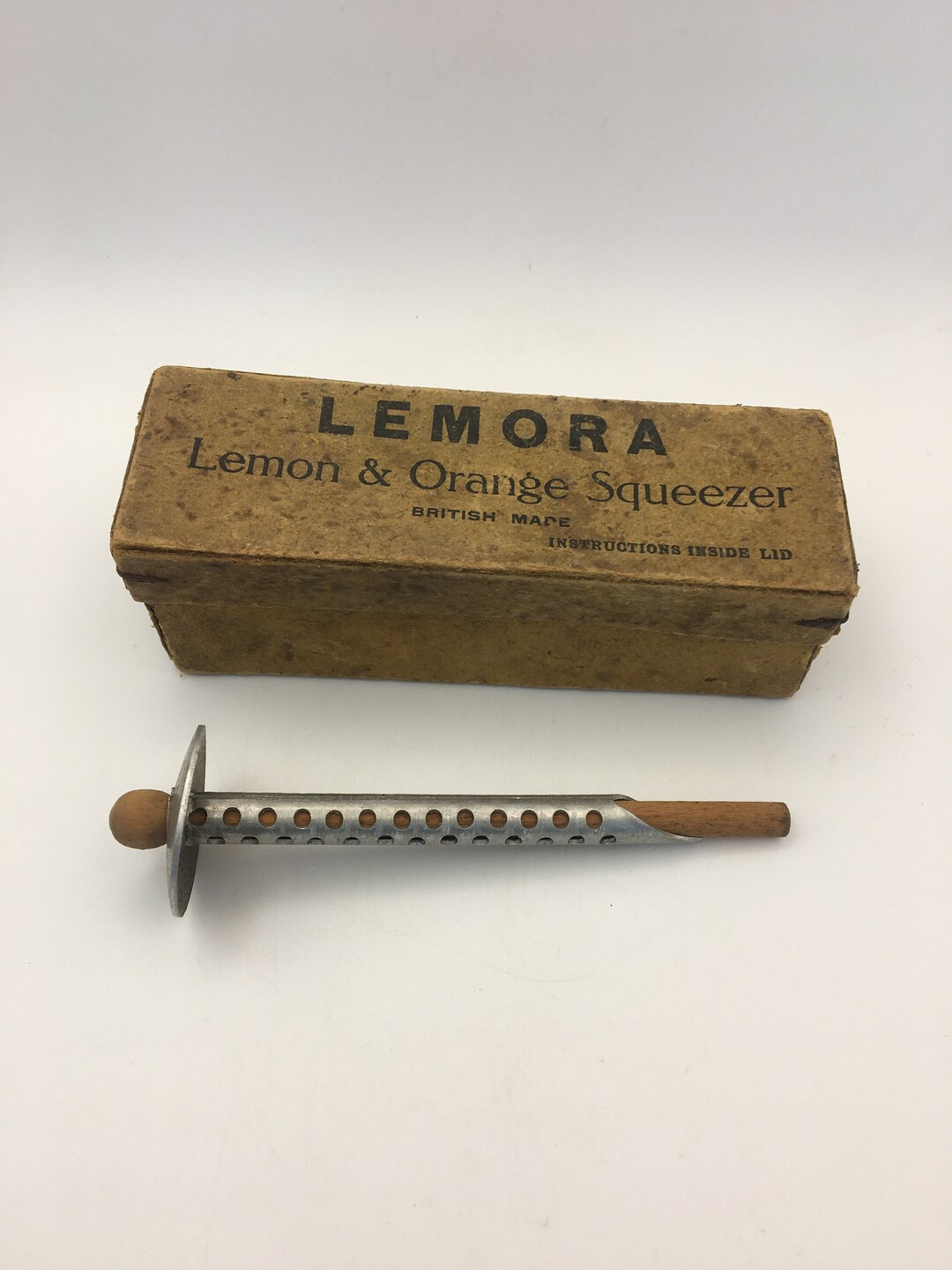 Vintage Lemon & Orange Squeezer 1930s, Lemora Squeezer, Food ...