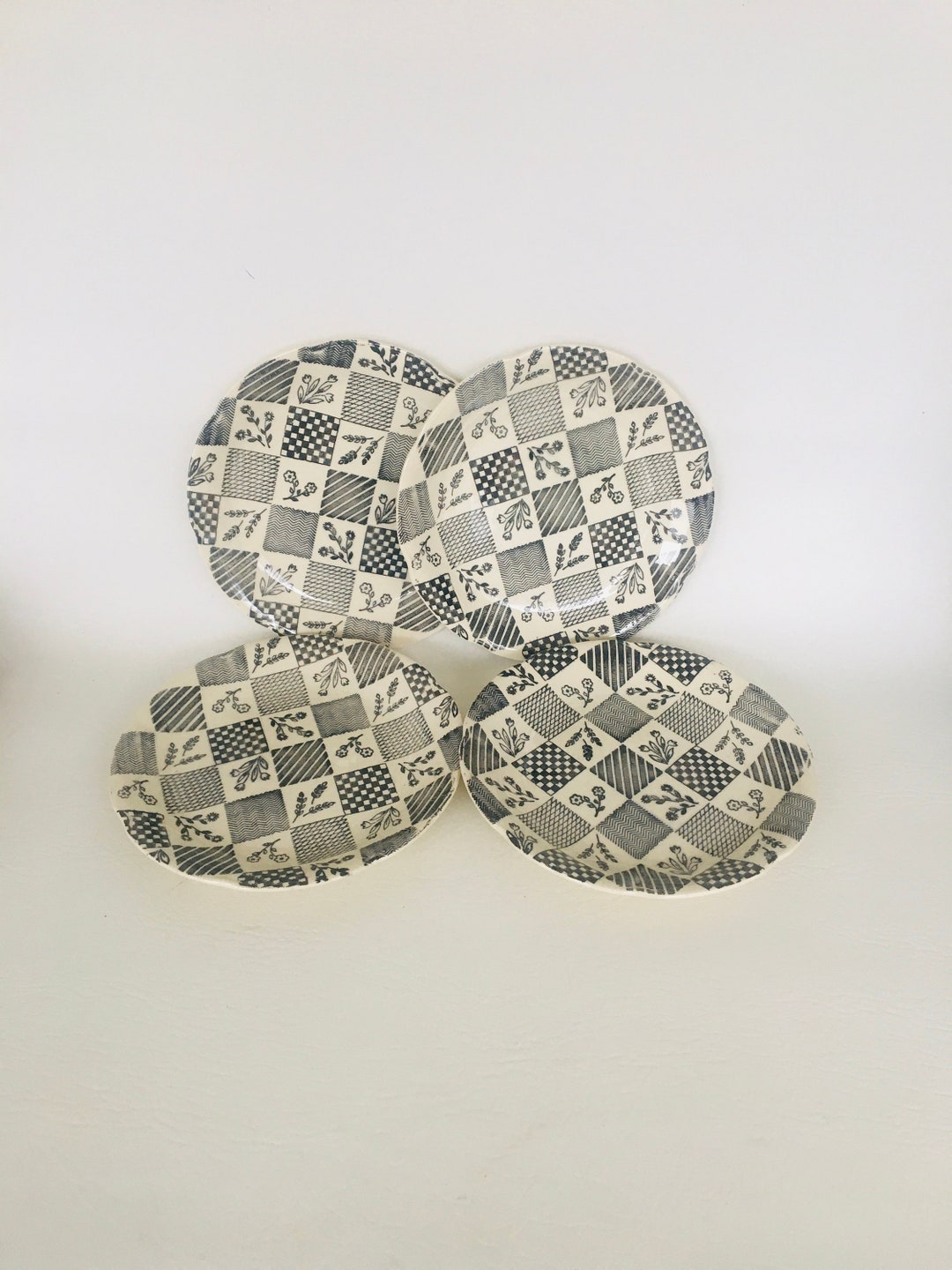 Vintage Black & White Check Small Plates by Boardhurst 1960s Made in ...