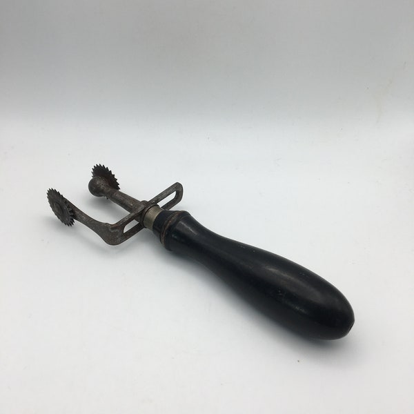 Antique Crimper - Etsy