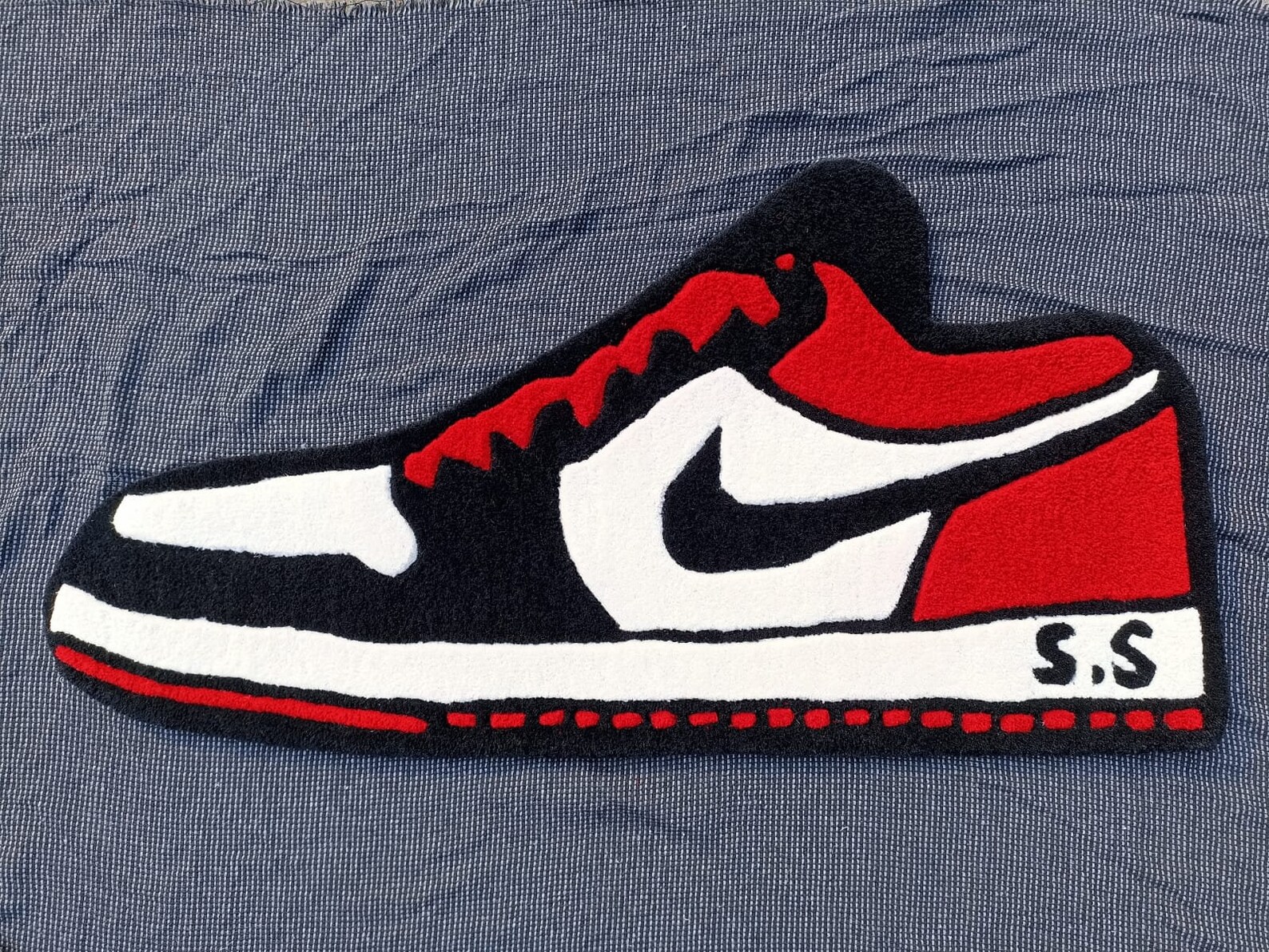 Handmade Custom Rug, Nike Air Jordan Shoes Rug , Premium Collection ...