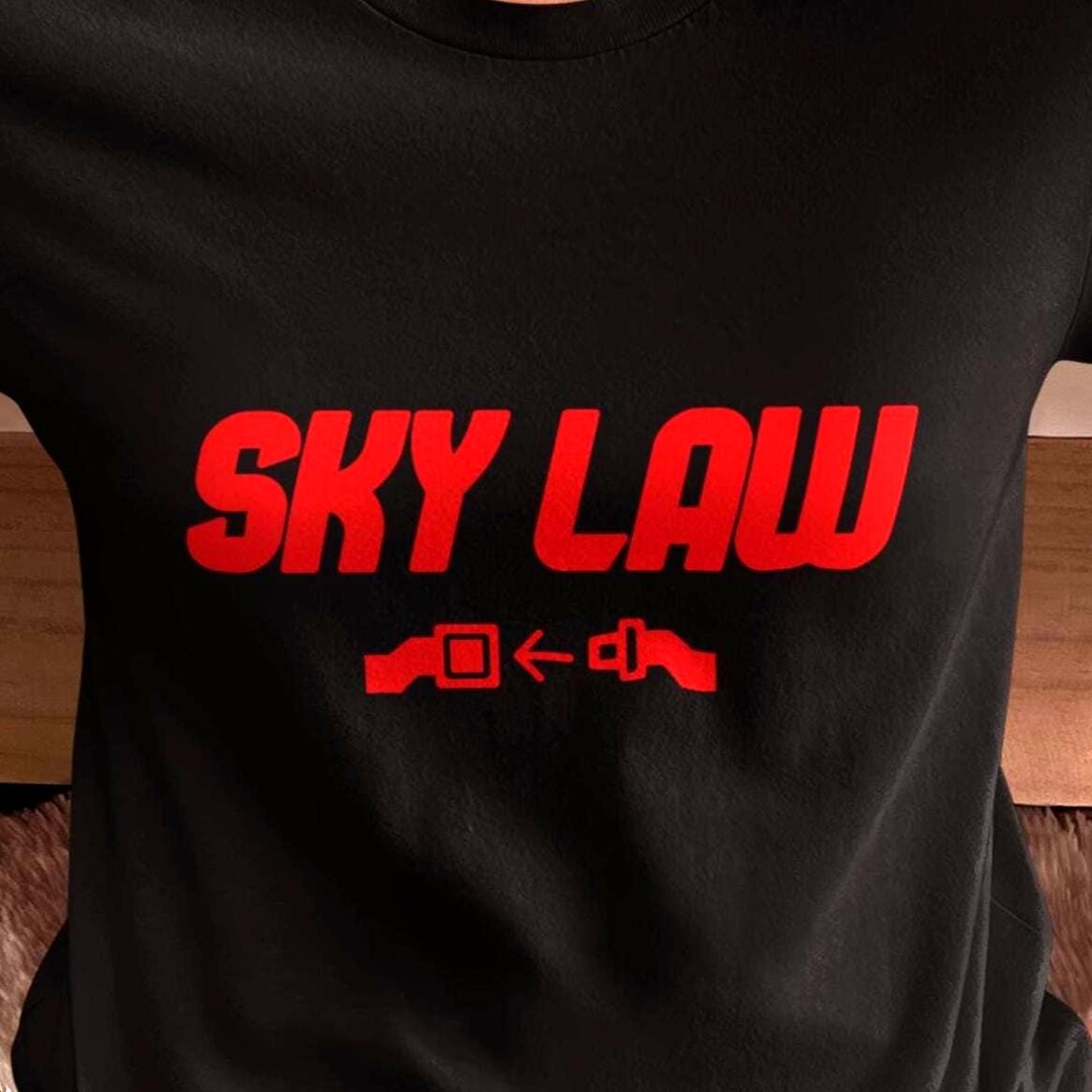 30 Rock Sky Law T-shirt: Funny Aviation Graphic Tee - Etsy