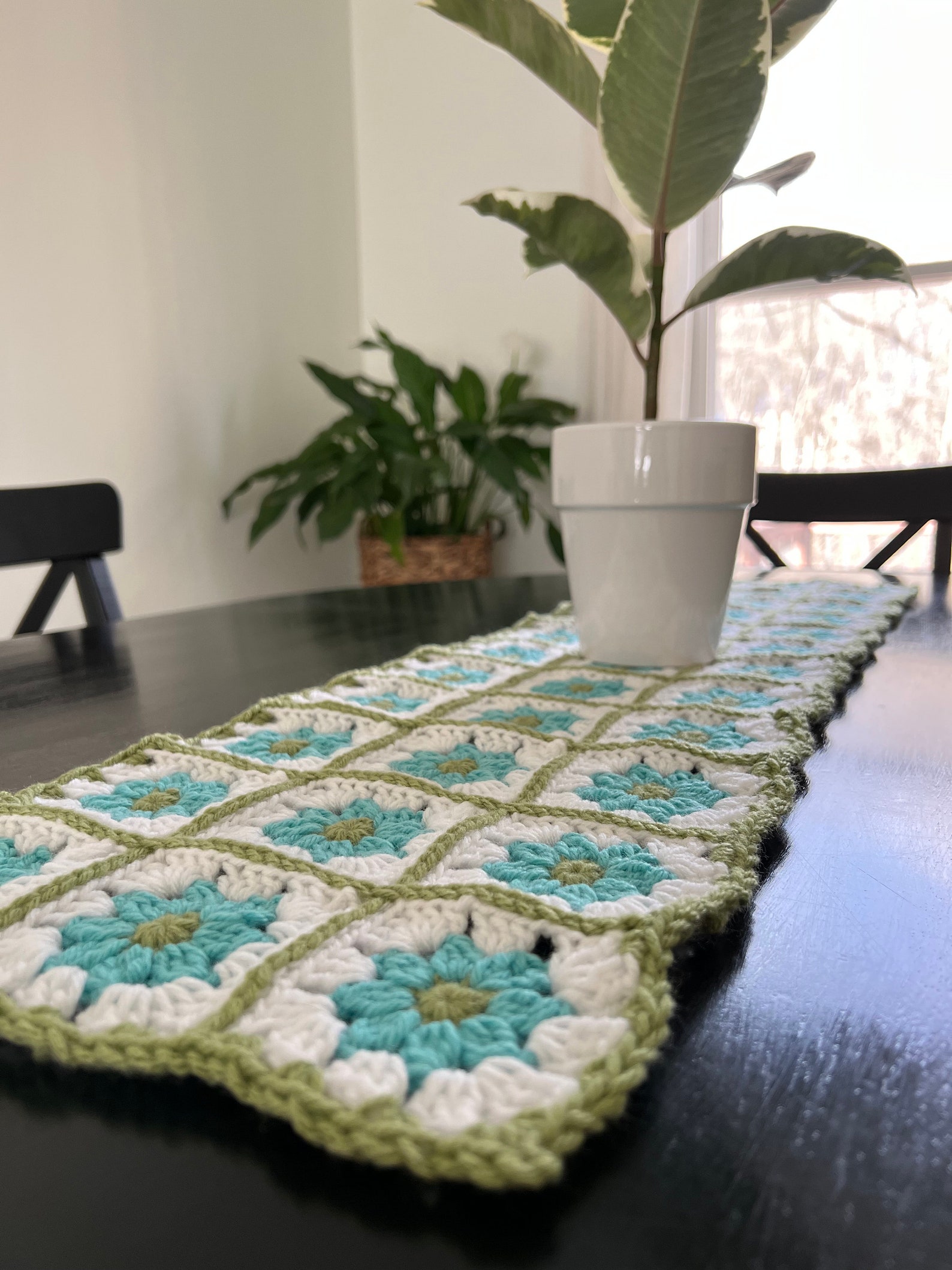 CROCHET PATTERN Daisy Granny Square Table Runner Crochet - Etsy UK