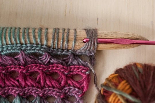 The groove Broomstick Lace Tool - Etsy