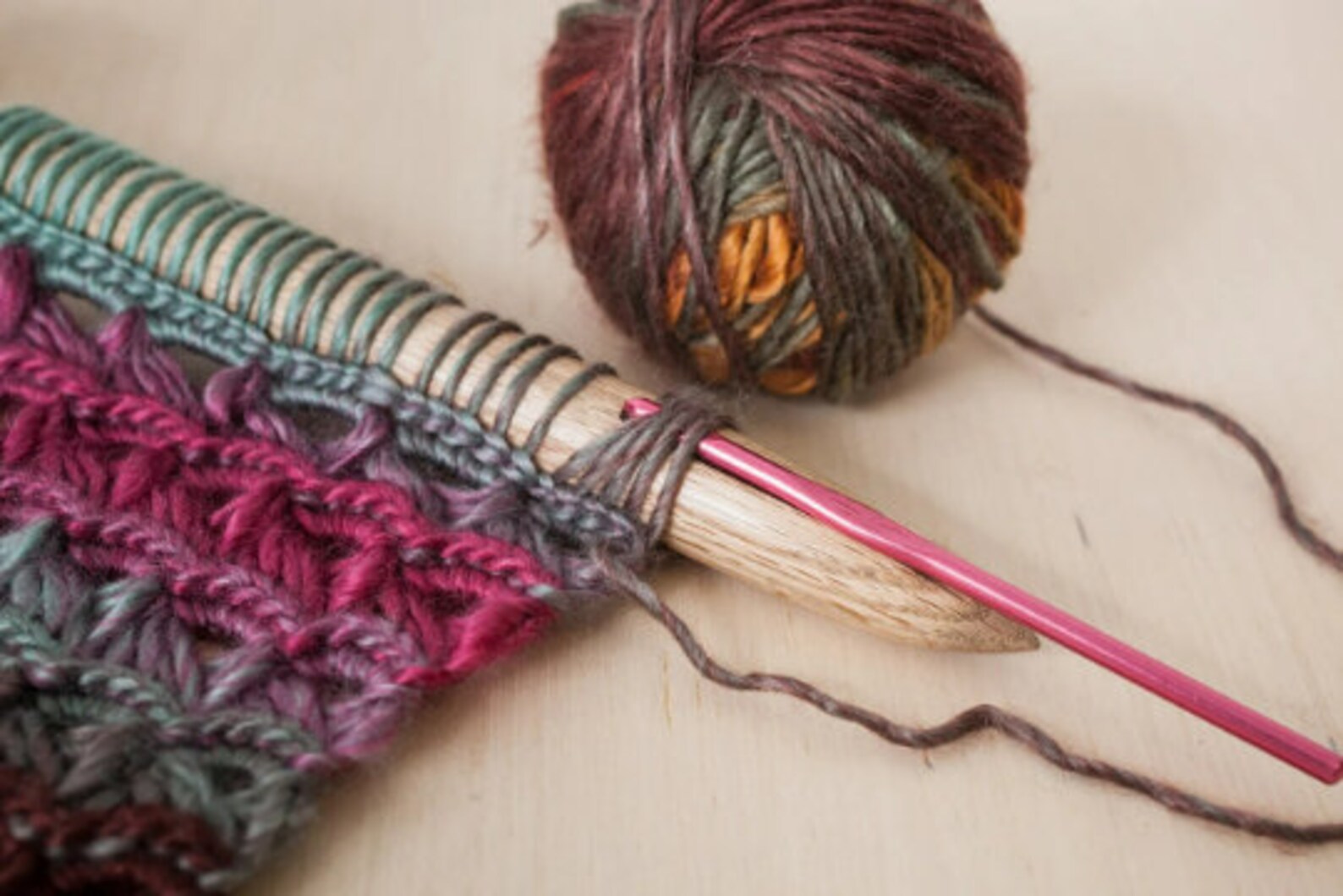 The groove Broomstick Lace Tool - Etsy