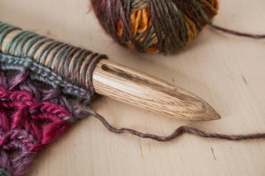 The groove Broomstick Lace Tool - Etsy