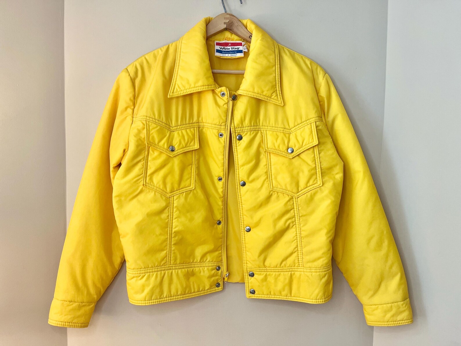80s Bright Yellow Cropped Puffer Jacket by White Stag Action Sports ...