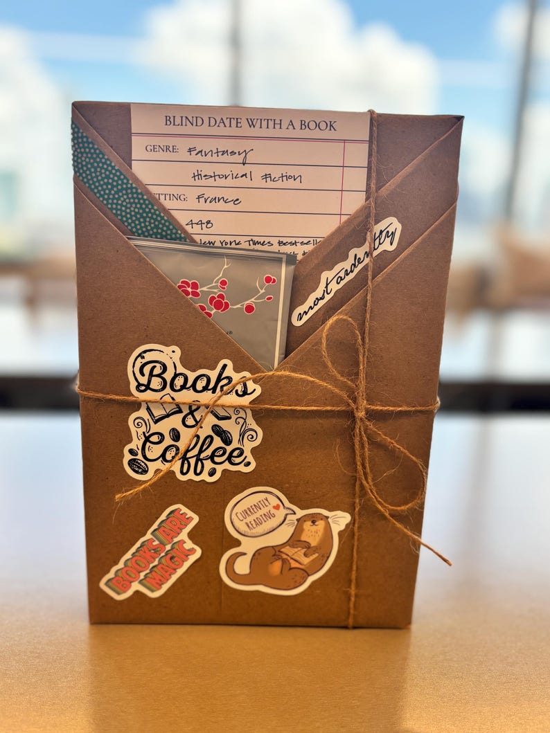 Blind Date With A Book Card: Printable Library Template (PDF Download ...