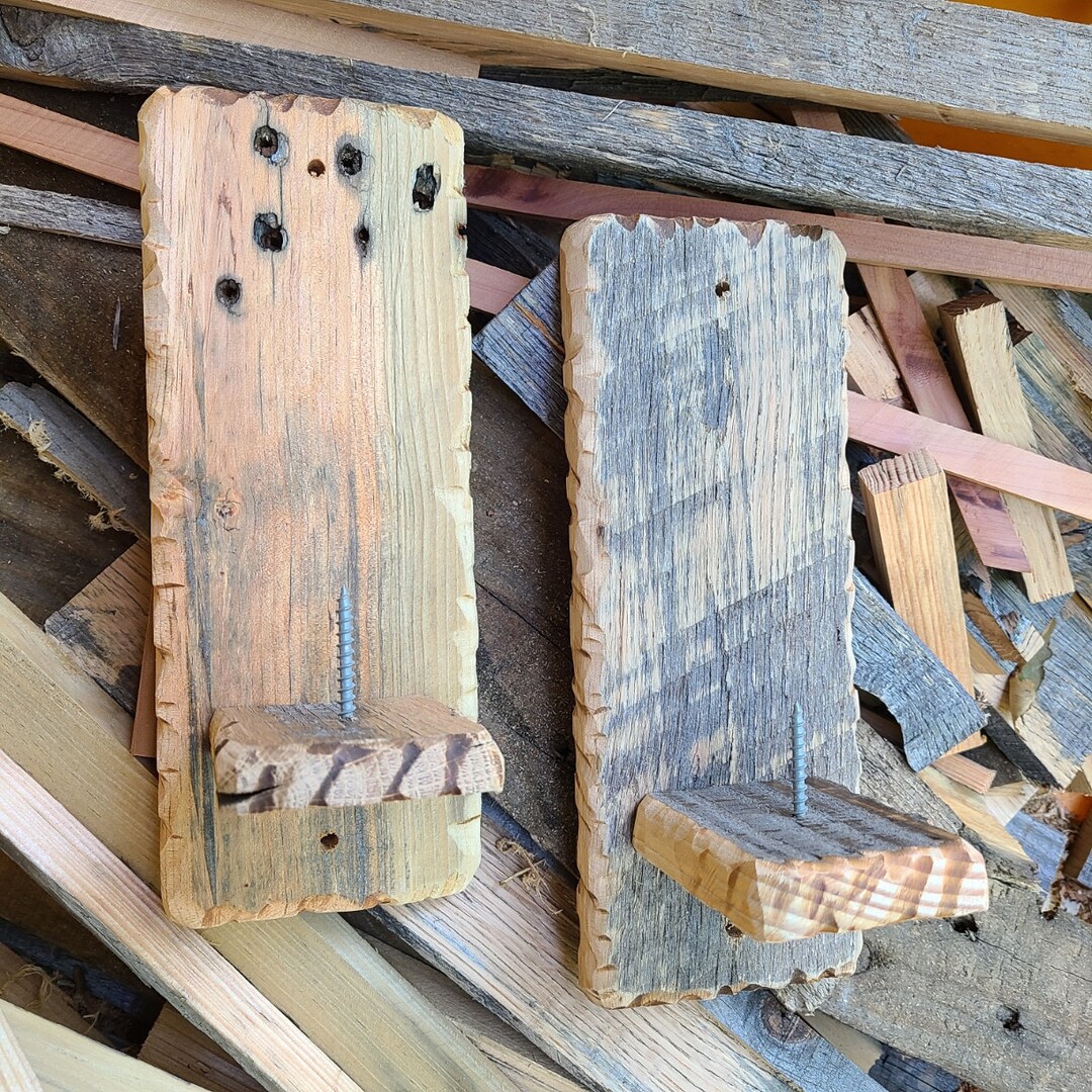 Set of 2 Pallet Wood Corn Cob Squirrel Feeders With Carved Edge Designs ...