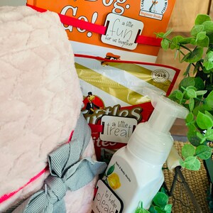 Grandparents Survival Kit Gift Tags SVG - Mother's Day SVG - Father's ...