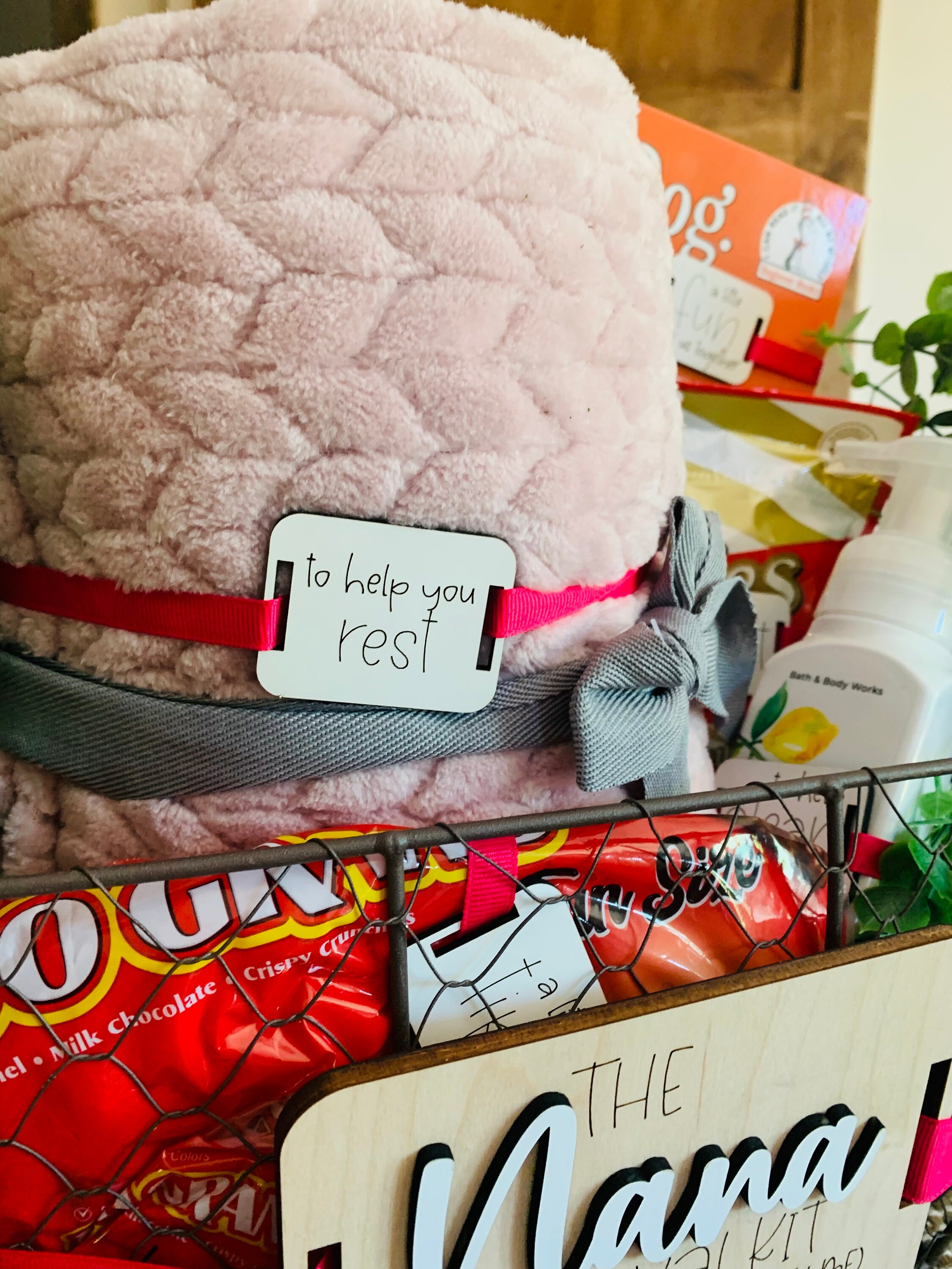 Grandparents Survival Kit Gift Tags SVG Mother's Day SVG - Etsy UK