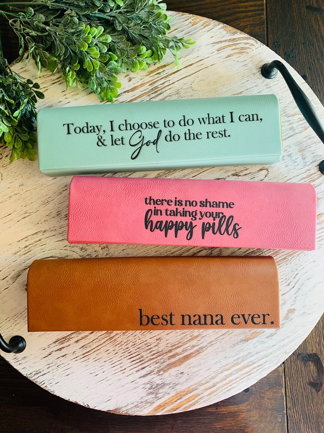 Custom Engraved Pill Box - Weekly Pill Box - Gift for Grandparents ...