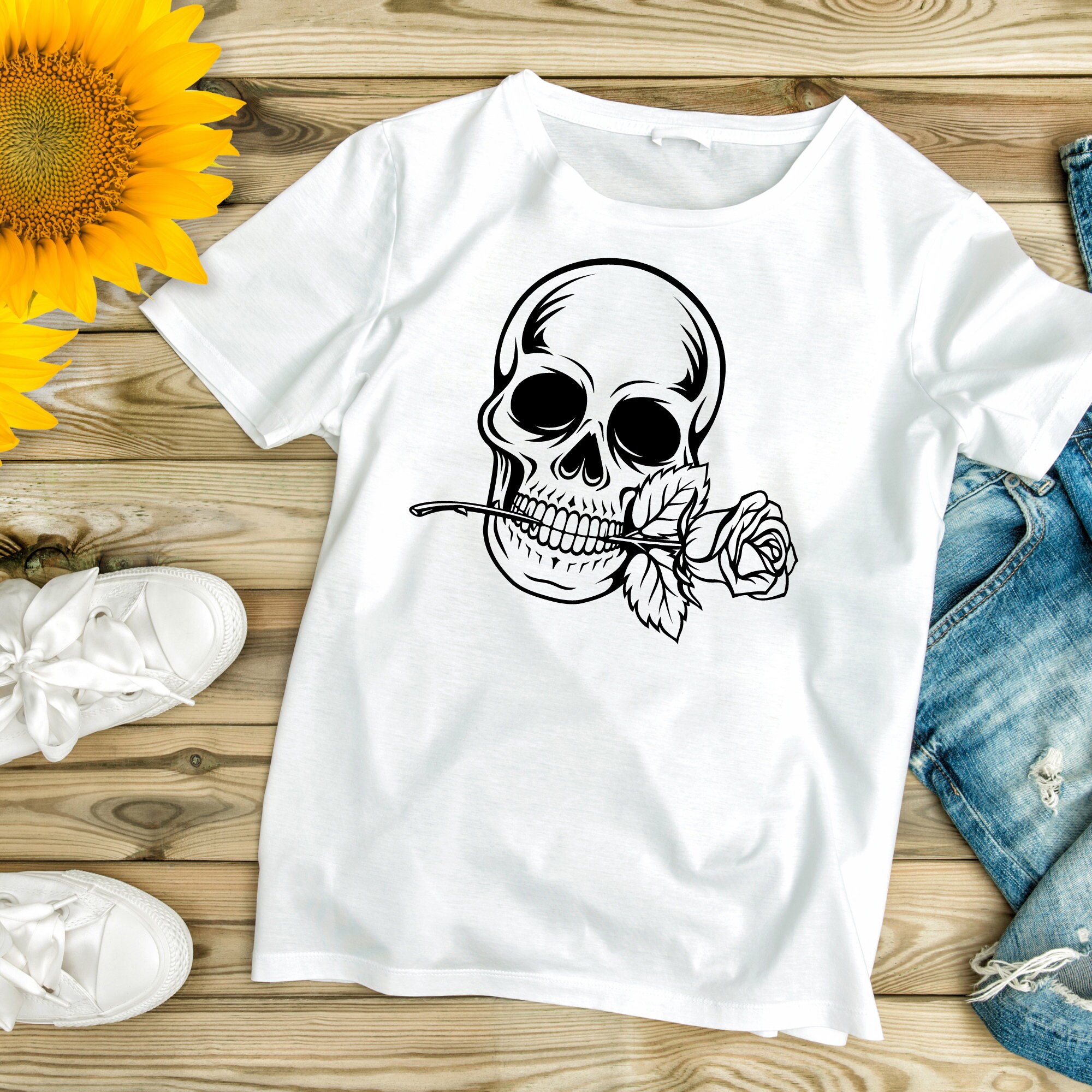 Skull Rose SVG Skull Biting Rose SVG Skull T-shirt Rose - Etsy