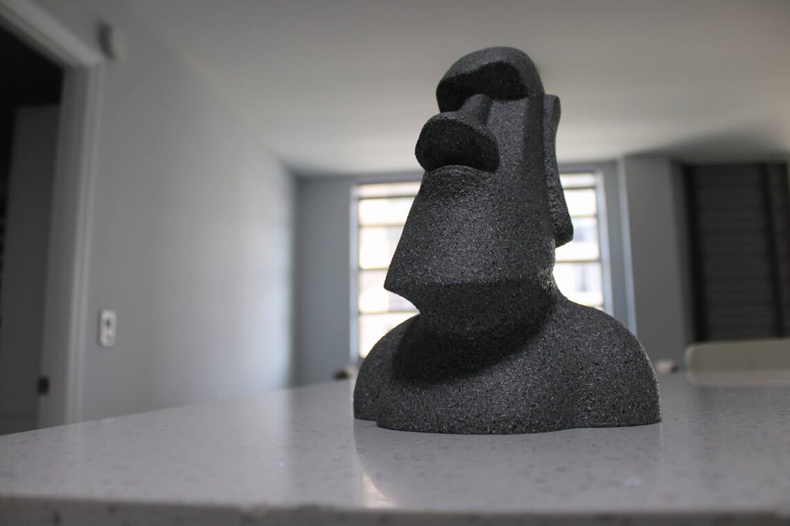 Moai Statue of Esteemed Gentleman | Unique Decorative Art for Home ...