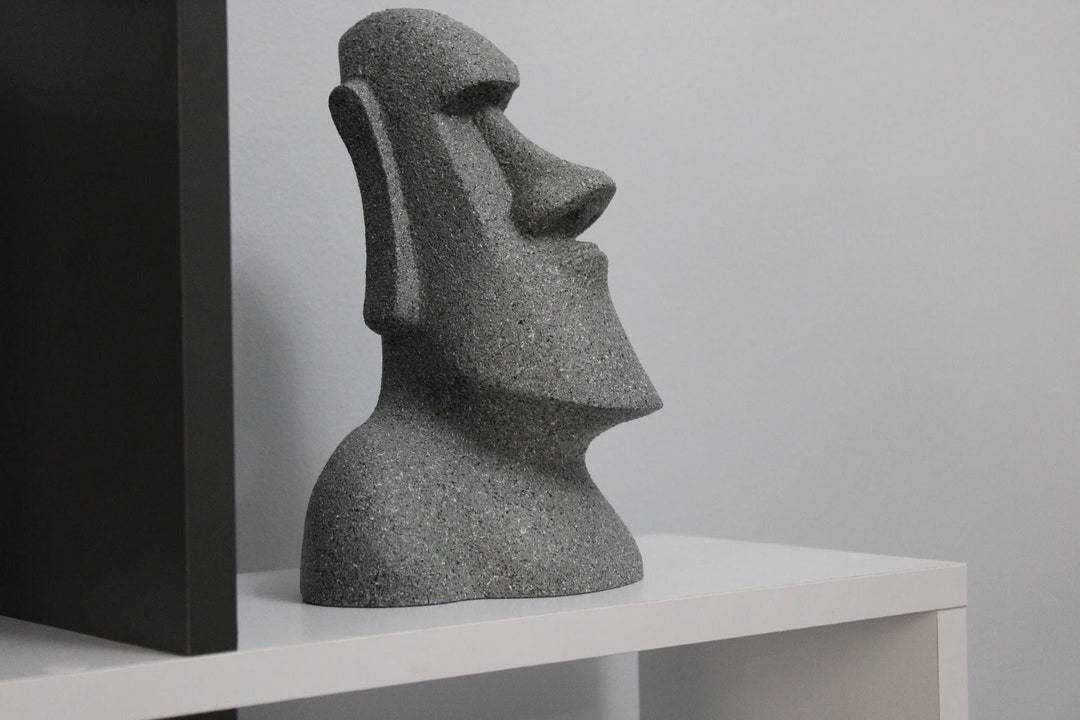 Moai Statue of Esteemed Gentleman | Unique Decorative Art for Home ...
