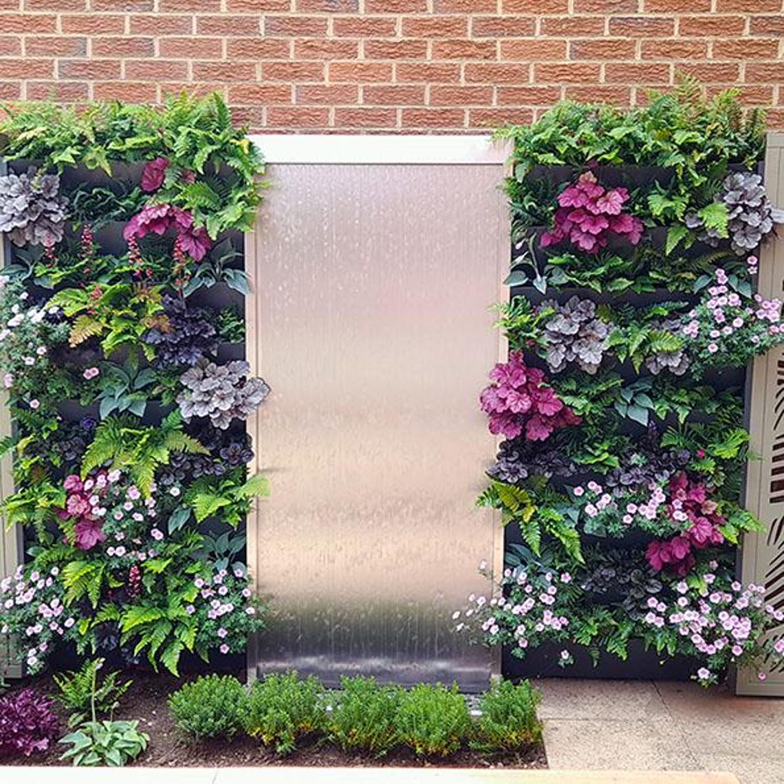 Greenwalls PLUG OPERATED Modular Living Plant Wall Kit - Suitable for ...