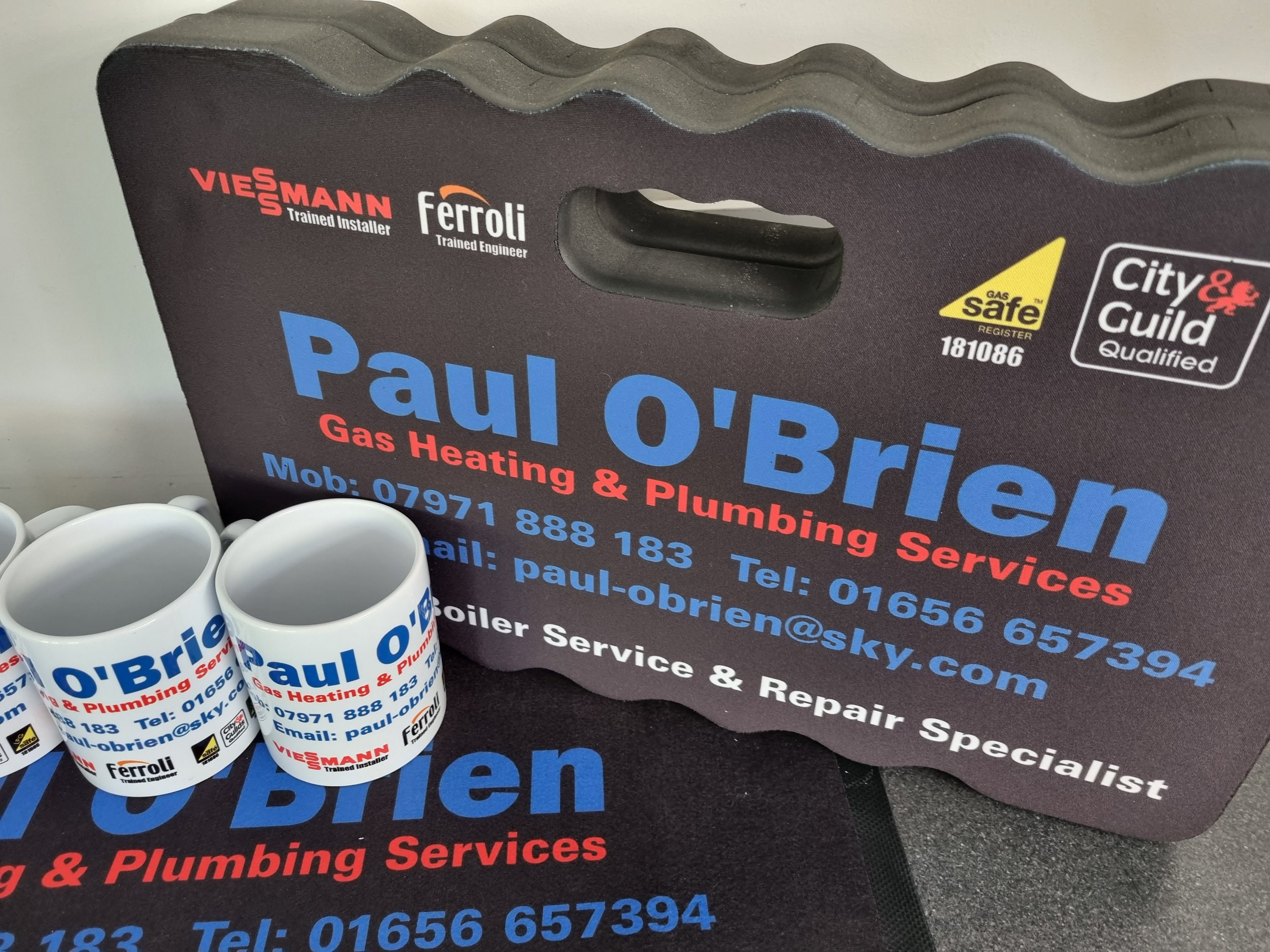 Personalised Kneeling Pad - Choice of Size for Electrician, Plumber Gas ...