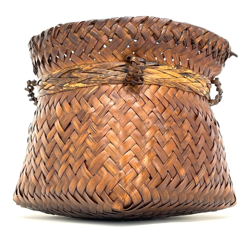 Intricately Woven Vintage Philippine Basket (traditional/asian-inspired ...