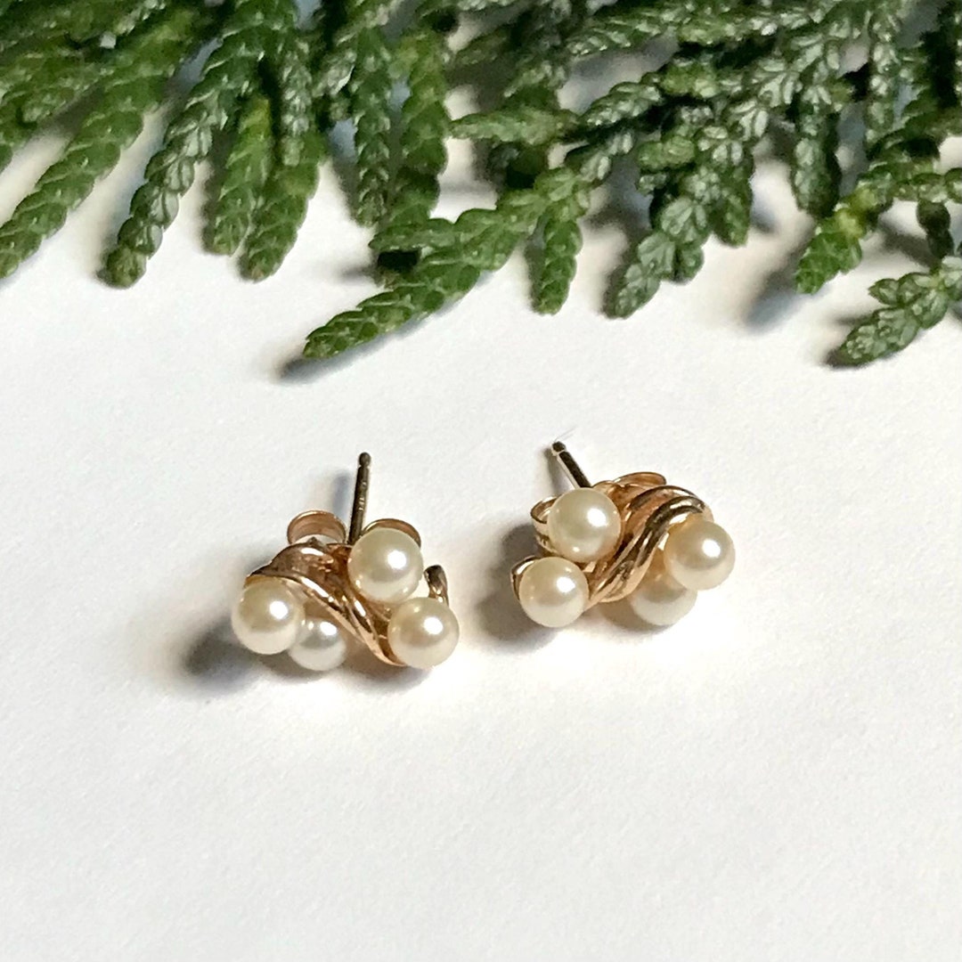 14K Gold and Pearl Cluster Stud Earrings — Cultured Pearls and Solid ...