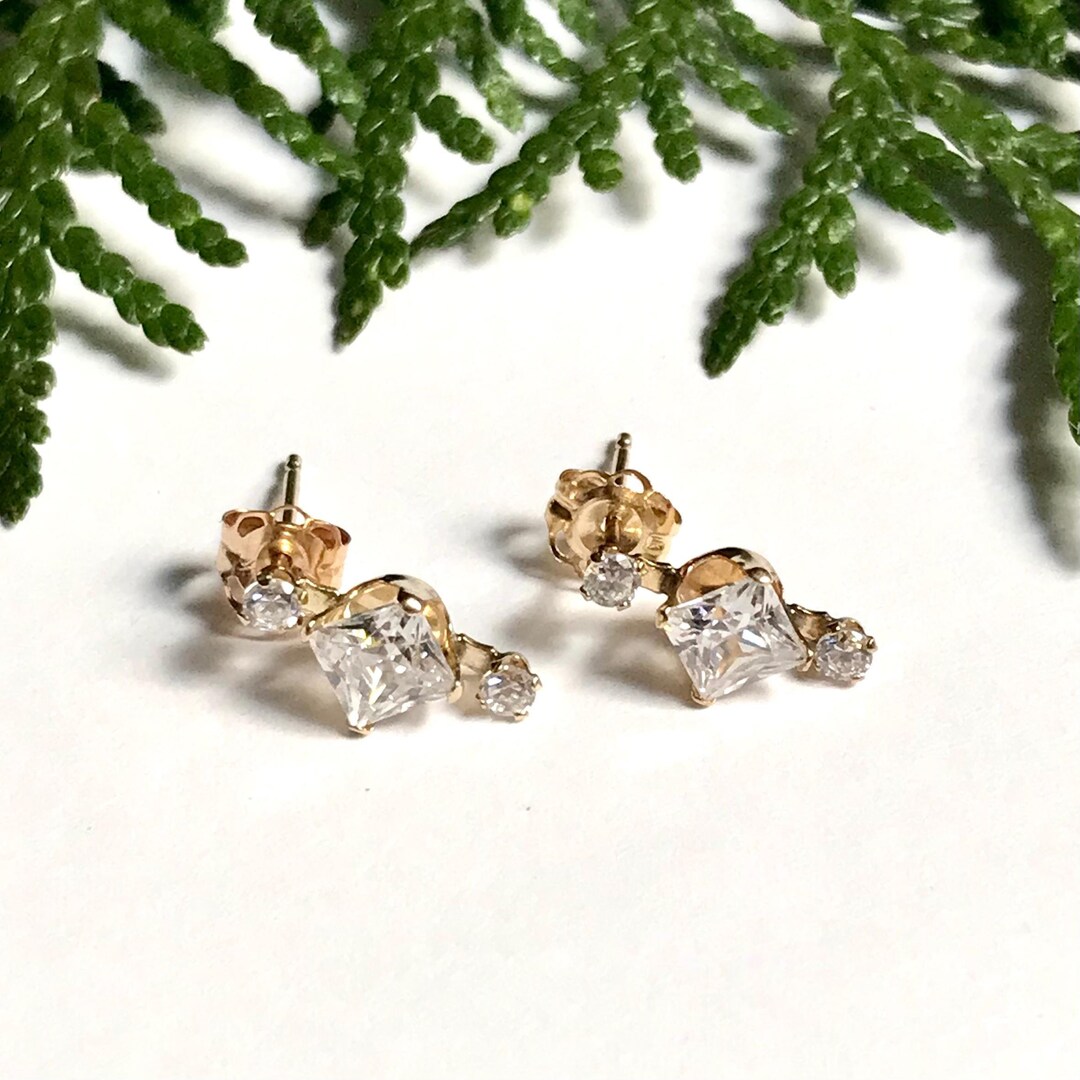 10K Gold Post Earrings With Cubic Zirconias — 417 Gold Studs With ...