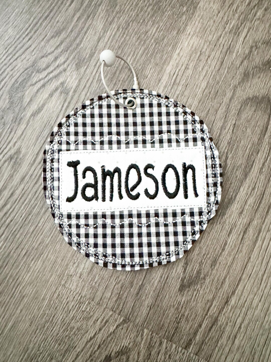 Personalized Embroidered Bag Tag: Round Faux Leather Appliqué - Etsy