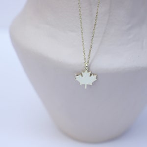 Dainty Leaf Pendant Necklace Gold Maple Leaf Necklace Necklaces for Women Small Canadian Maple ...