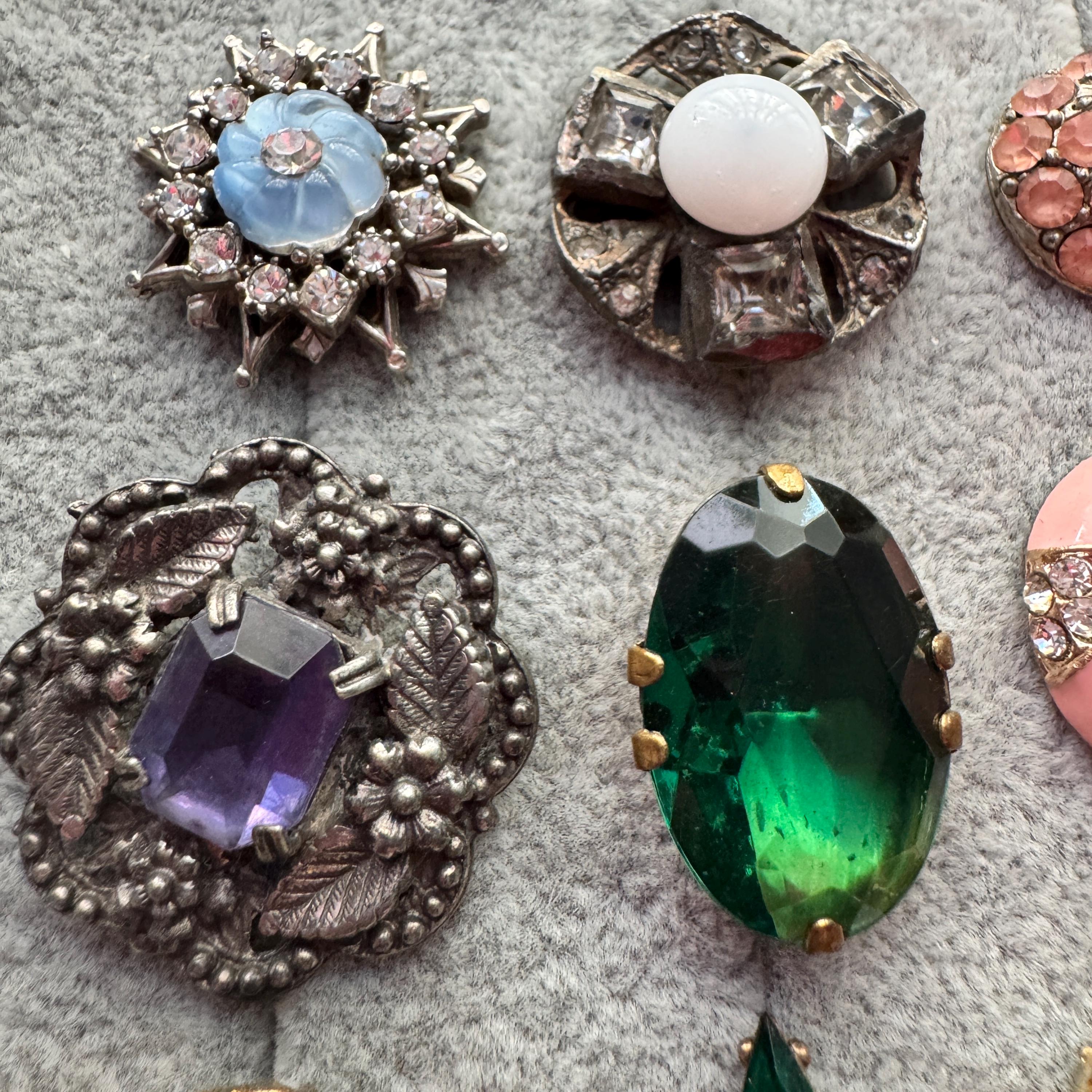 Gemstone Buttons Vintage Color Emerald Saphire Sparkle Rhinestone Paste ...