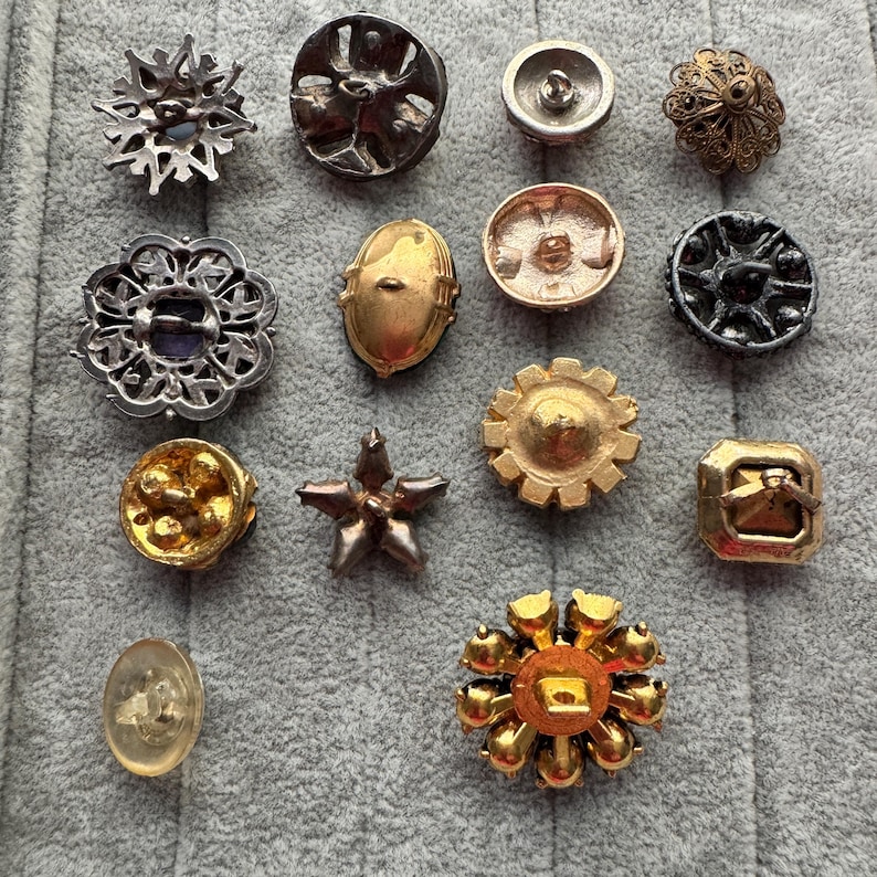 Gemstone Buttons Vintage Color Emerald Saphire Sparkle Rhinestone Paste ...