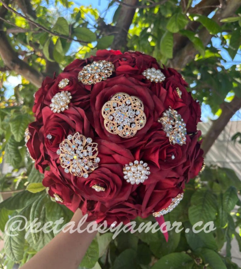 Ramos De Quince, Flower Bouquet for Sweet 16 - Etsy