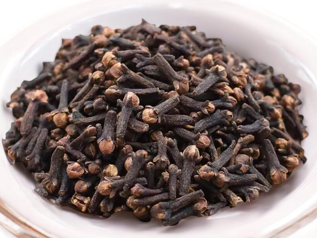 Dried Whole Cloves CLOVE TREE flower Bud Syzygium Aromaticum . - Etsy