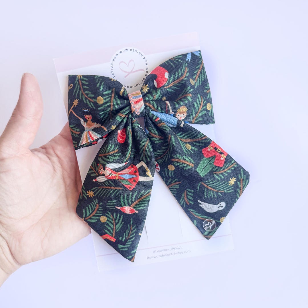 Green Nutcracker Hair Bow, Long Tail Nutcracker Hair Bow for Girl, Girl ...