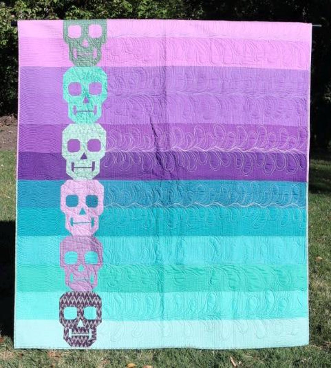 Jean Stacked Skull Lap Quilt - Etsy