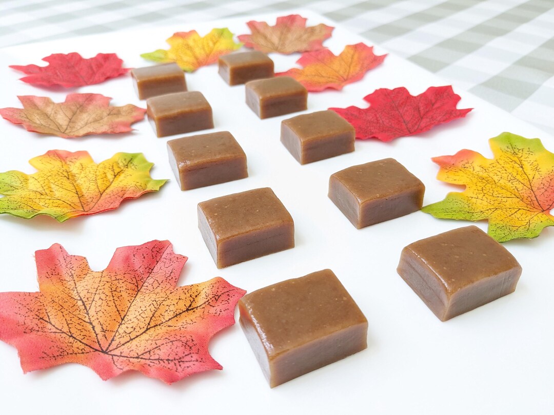 Maple Caramels: 12 Soft Caramels - Handmade Caramel Candy - Gourmet ...