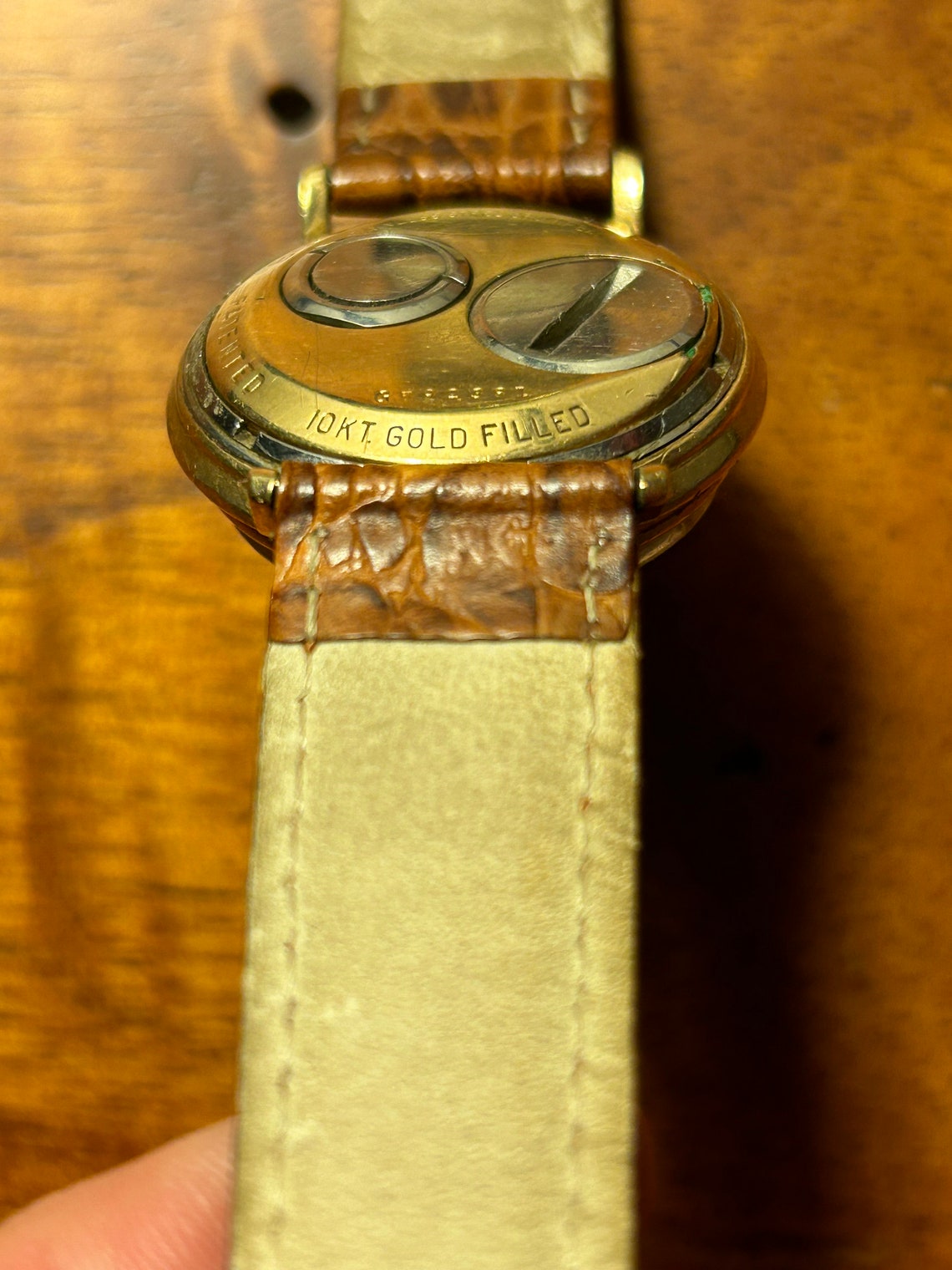 Bulova Accutron Gold Vintage Rare Skeleton Back Mens Watch Italy ...