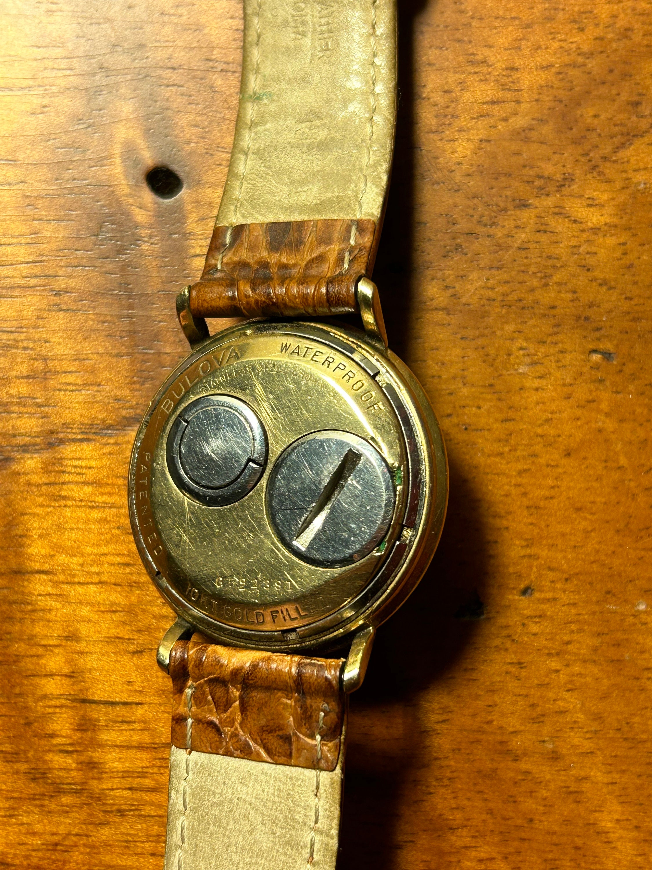 Bulova Accutron Gold Vintage Rare Skeleton Back Mens Watch Italy ...