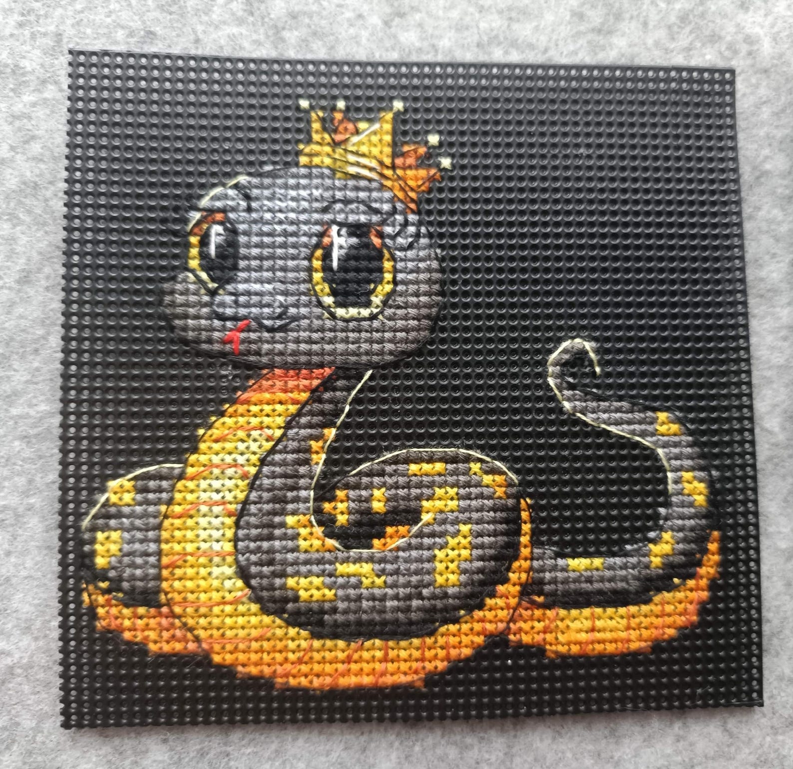 Snake New Year Cross-stitch Pattern ; King Cobra Embroidery Pattern ...
