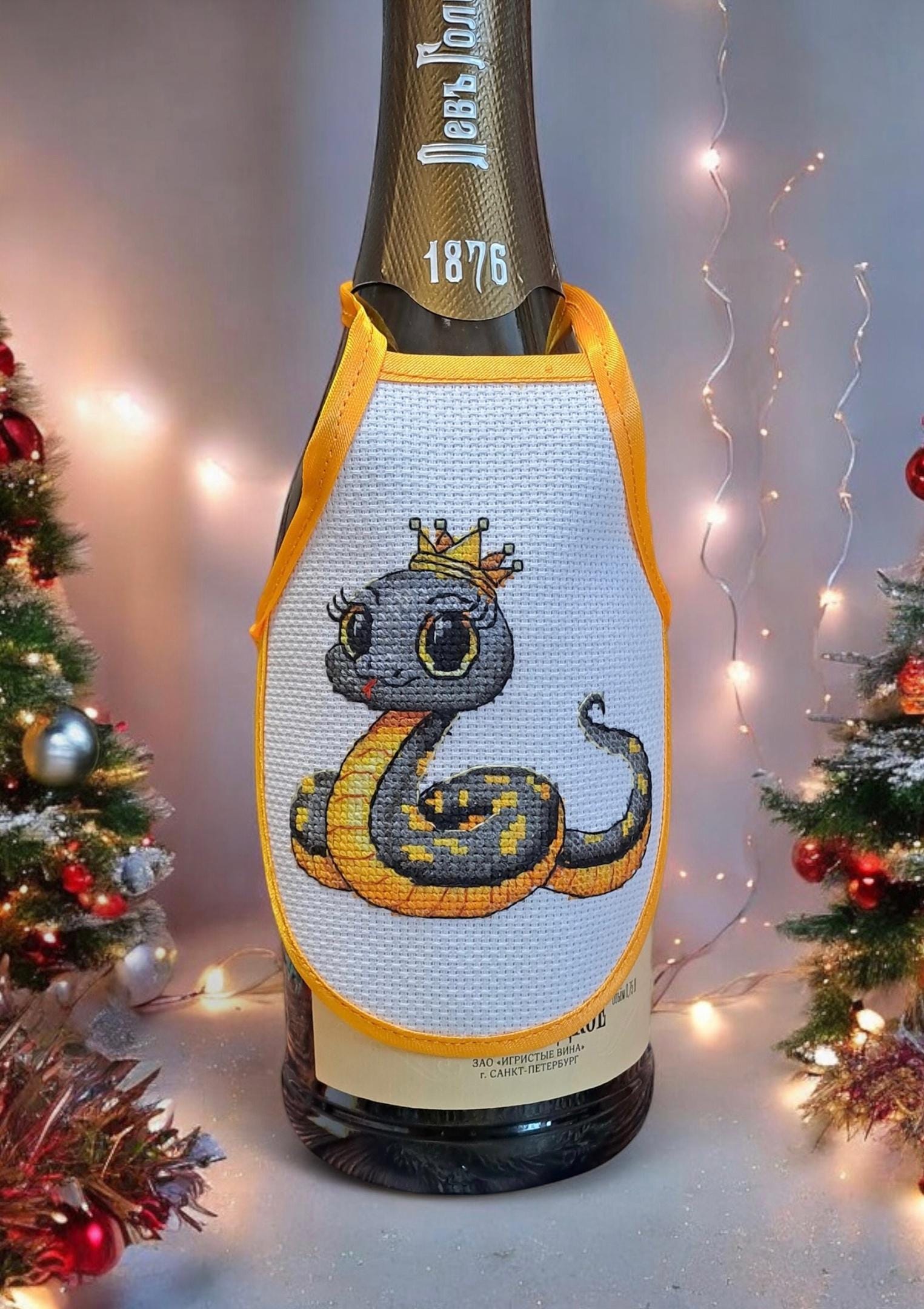 Snake New Year Cross-stitch Pattern ; King Cobra Embroidery Pattern ...