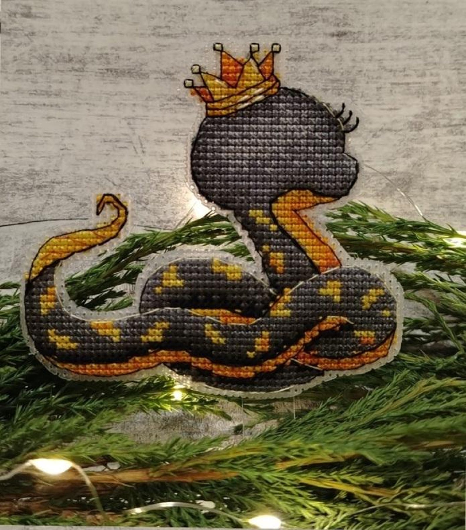 Snake New Year Cross-stitch Pattern ; King Cobra Embroidery Pattern ...