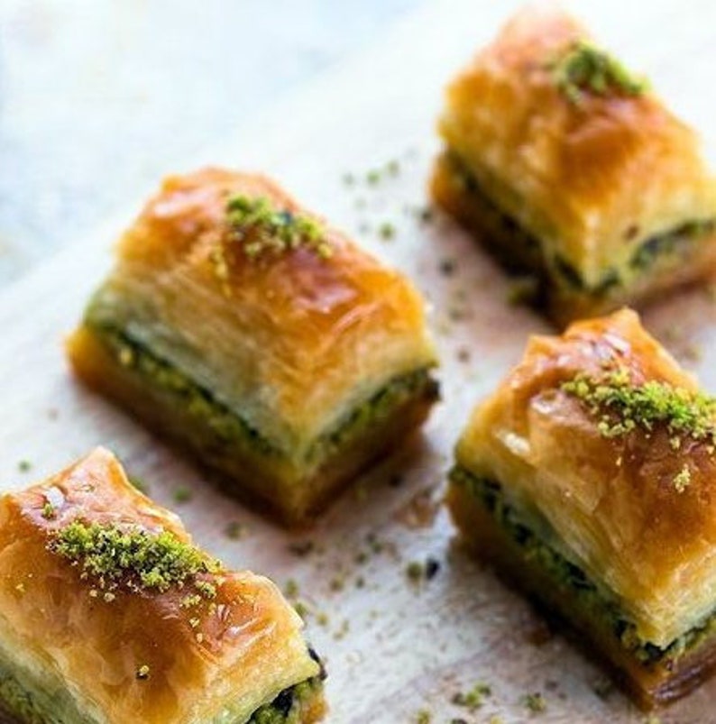 Mediterranean Kosher Baklava With Honey, 31.7 Oz, Scrumptious Layers of ...